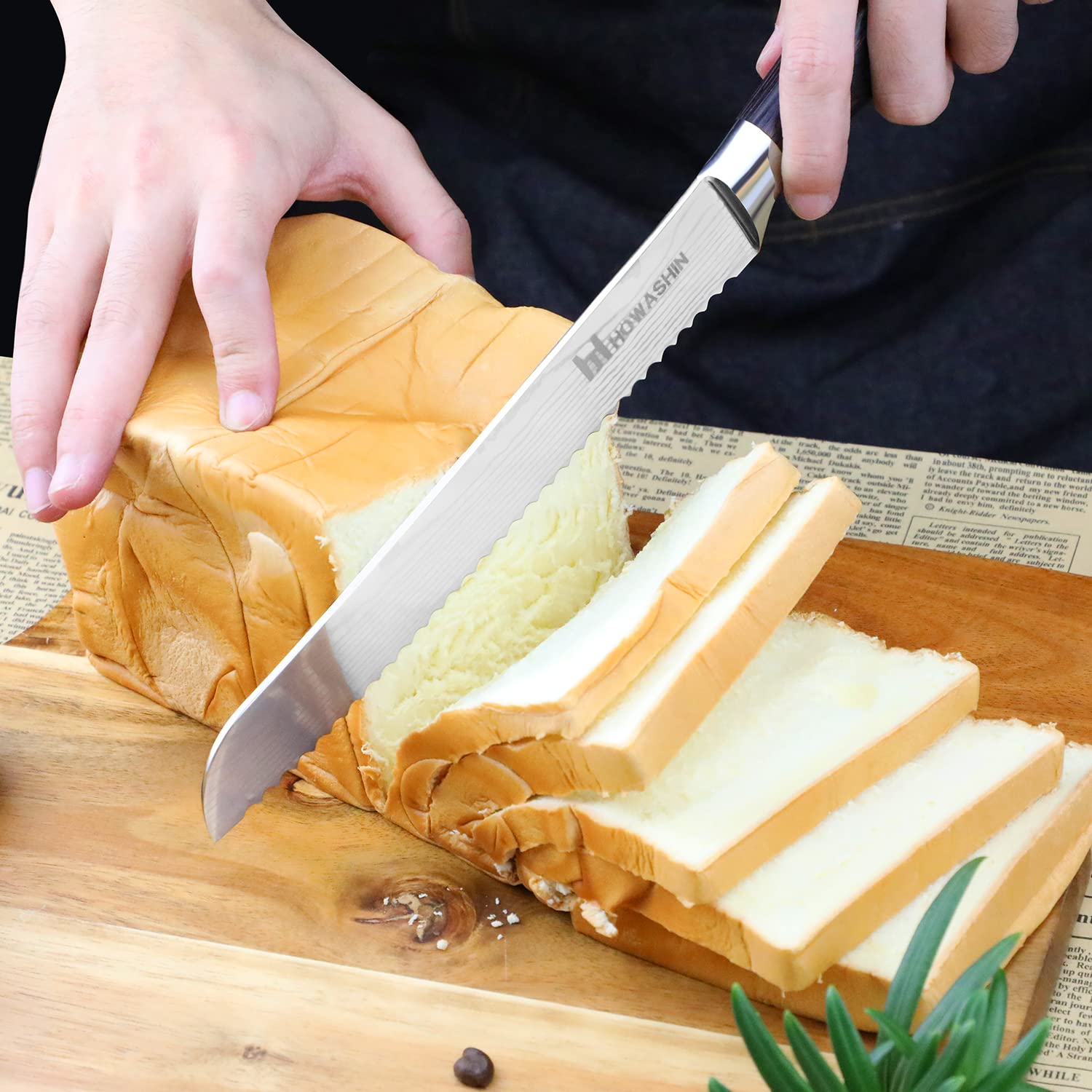 Howashin 8 inch Bread Knife Sharp Professional Cake Knife German High Carbon Kitchen Knife Ergonomic Colour Wood Handle With Christmas Gift Box