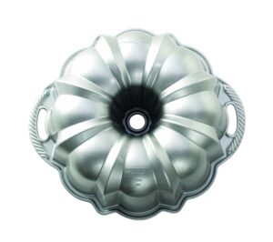 nordic ware platinum collection anniversary bundt pan