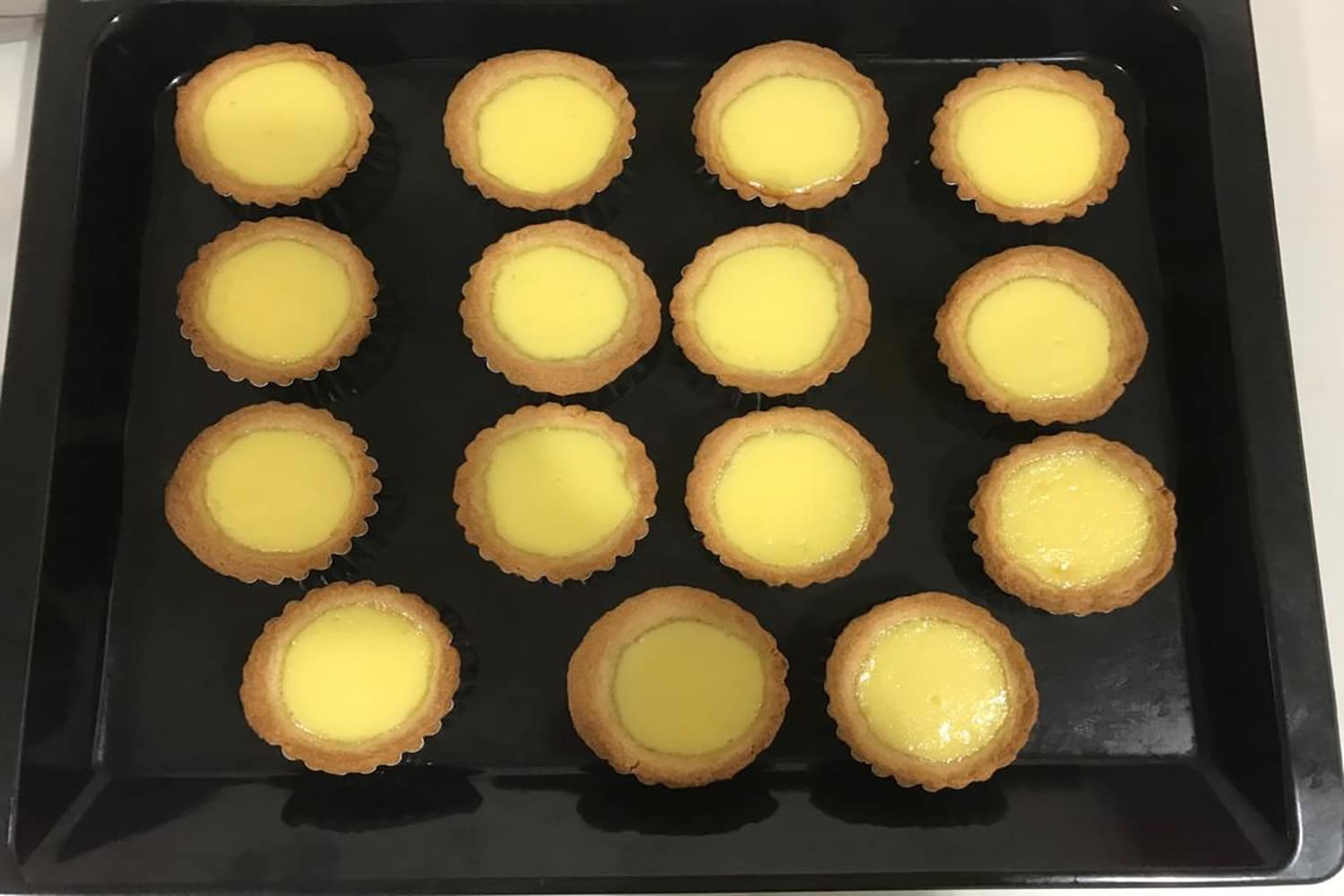 Xstronq Egg Tart Molds 32Pack Tart Pan 2.75inch, Mini Tart Tins Aluminium Mini Tart Pans for Baking (32Pack-2.75inch)