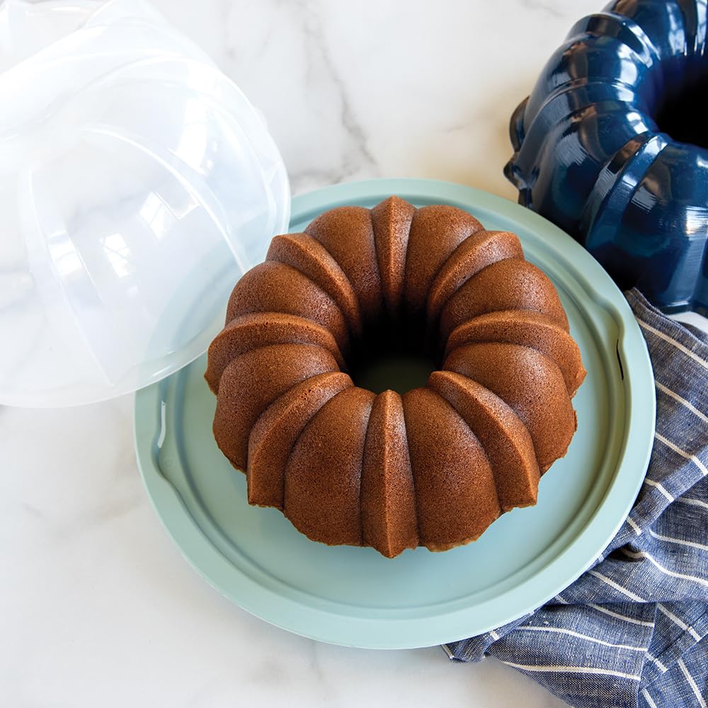 Nordic Ware Translucent Cake Keeper + Bundt Pan, Silver