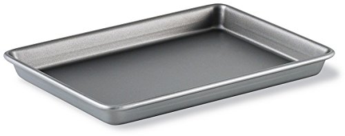 Calphalon Classic Bakeware 9-by-13-Inch Rectangular Nonstick Brownie Pan