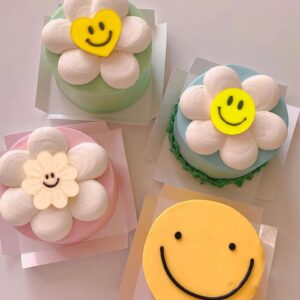 Smiley Face Fondant Molds (3Pcs), Smile Flower Heart Cake Decorating Silicone Mold for Cupcake Toppers, Cookies, Bread, Candy, Chocolate, Butter, Jelly, Gum, Polymer Clay, Candles, Soap, Epoxy