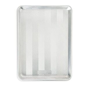 Nordic Ware Prism Half Sheet, Metallic