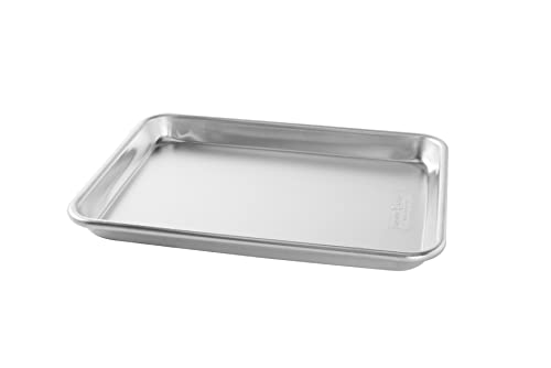 Nordic Ware Natural Aluminum Commercial Baker's Quarter Sheet