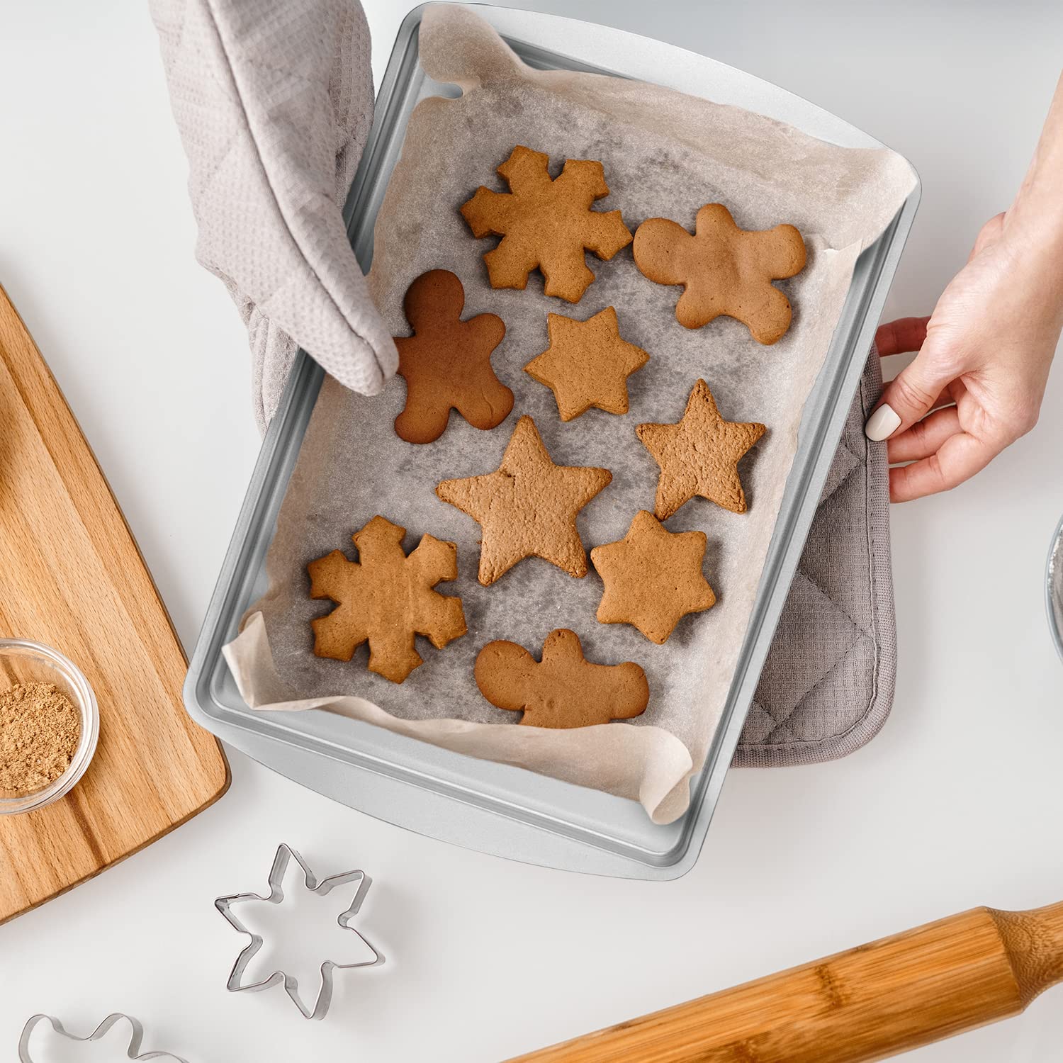 DecorRack 12.8 x 7.5 Inch Nonstick Brownie Tray, Deep Cookie And Biscuit Baking Pan, Durable Bakeware For Oven