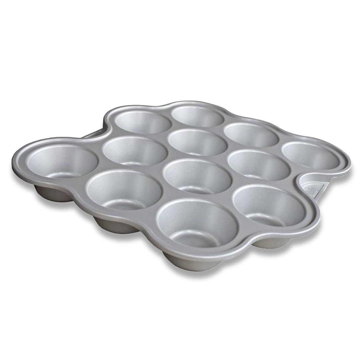 Baker's Edge Muffin Pan, Premium Doble Coated Nonstick Cupcake Pan 100% Made in the USA | Easier to Clean, Cast Aluminum Construction (No Warping) Ideal Tin for Mini Cakes Small Bites & More - 12 Cups