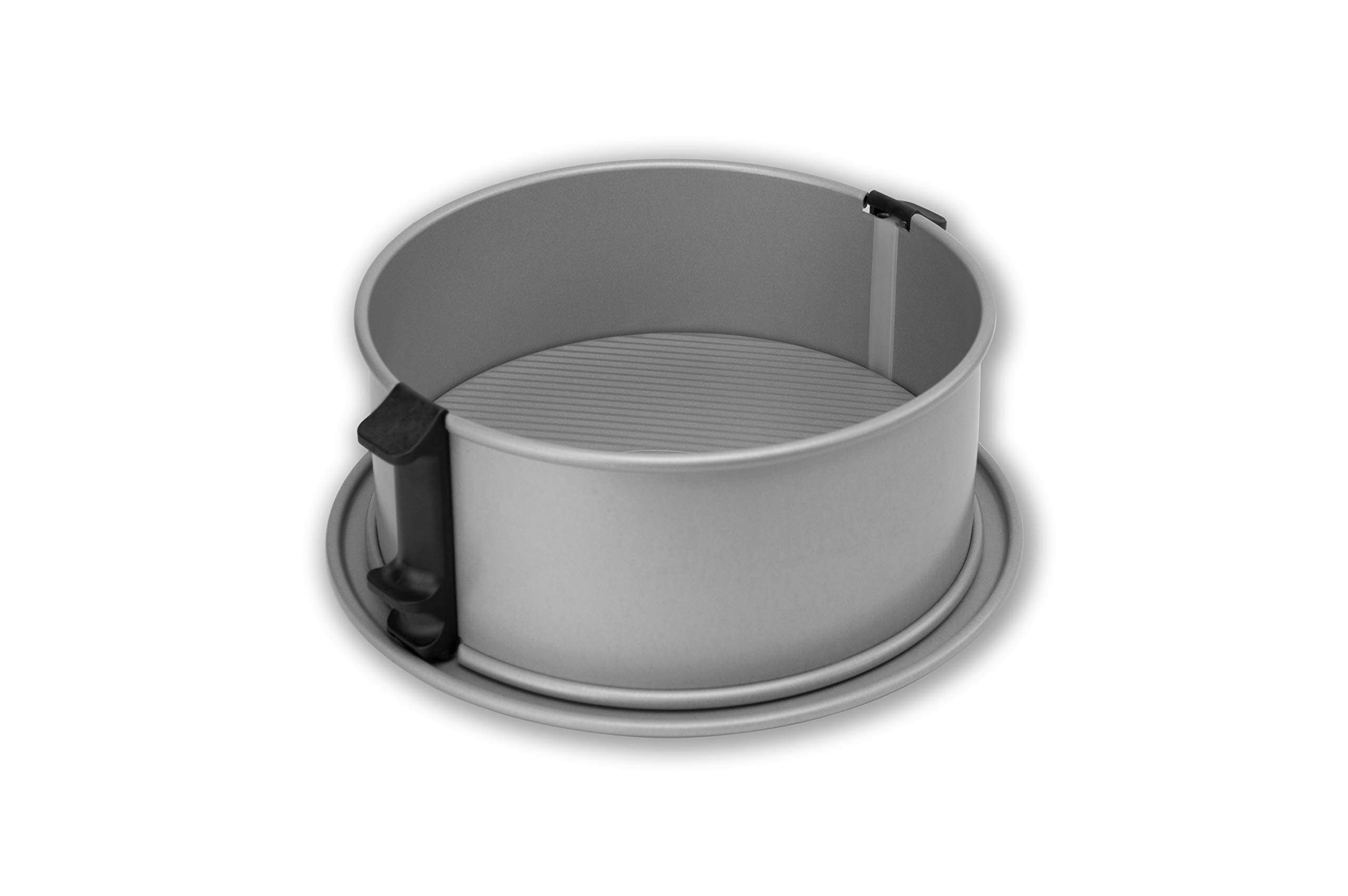 USA Pan Leak-Proof Springform Pan (9-Inch) and 12-Well Muffin Pan Bundle