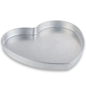 american metalcraft hpp16 heart pizza pan