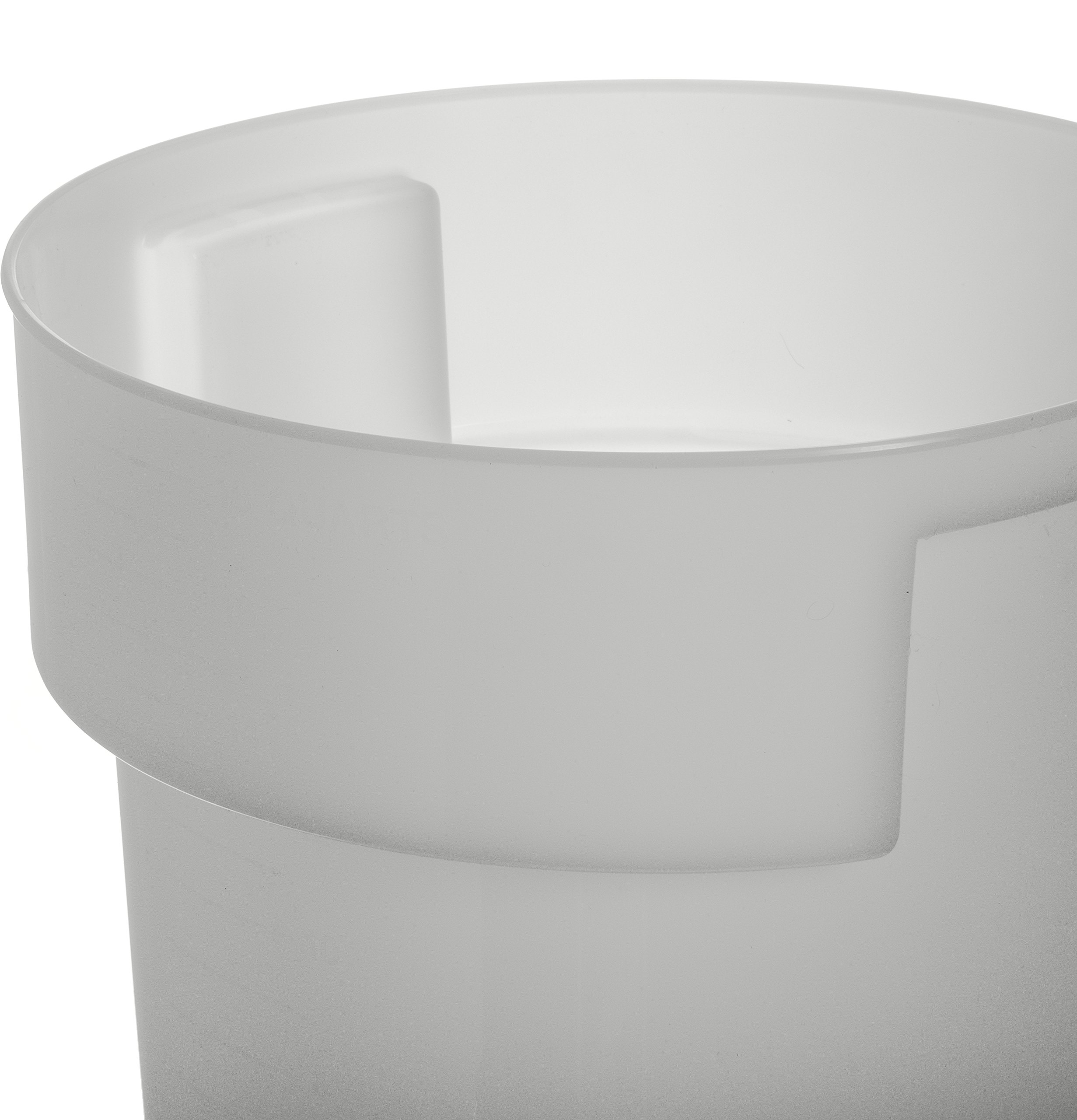 Carlisle FoodService Products Bain Marie Round Food Storage Container with Stackable Design for Kitchens, Restaurants, Catering, Plastic, 18 Quarts, White