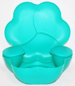 tupperware chip n dip with dip bowls 1.5 gallon teal