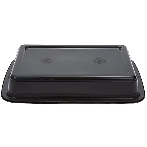 Pactiv NC-989-B 58 Oz. Black Rectangular Container - 150 / CS