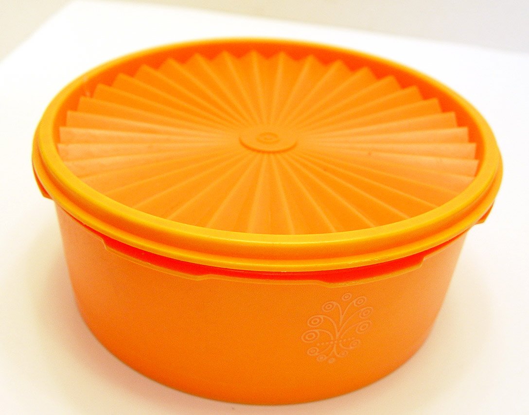 Vintage Tupperware Servalier 6 Piece Stacking Canister Set Orange Yellow Green 8 Cups