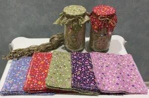 50 Pieces% 100 Cotton Flowered Pattern Fabric Jar Cover Cloth- 6.7'' Jar Cover Cloth With 50 Pieces Beaded Jute Rope