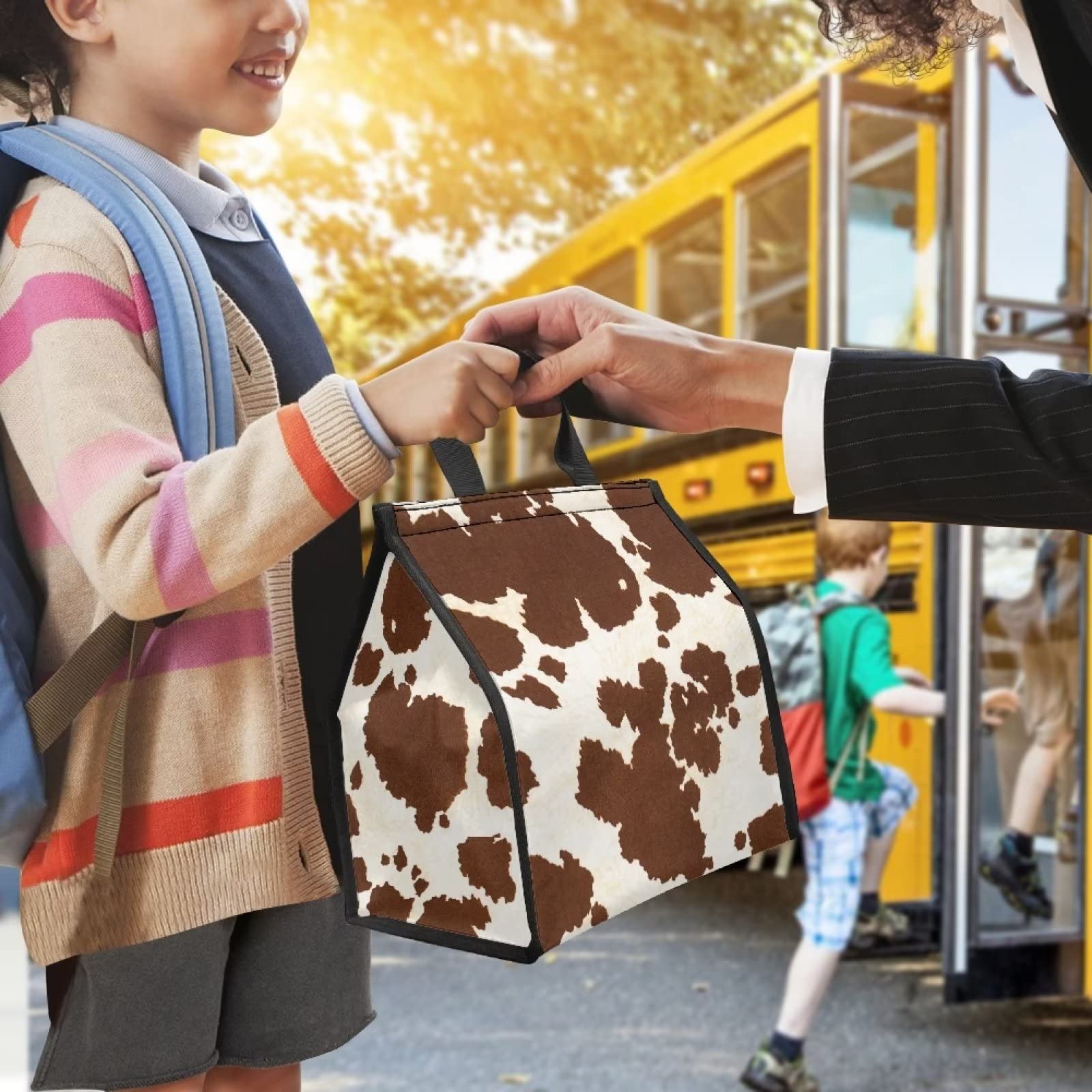 TODIYADDU Brown Cow Print Lunch Insulated Bags for Women with Shoulder Straps Waterproof Bento Box Tote Bag Reusable Lunch Box Packaging Custom School Lunch Bags