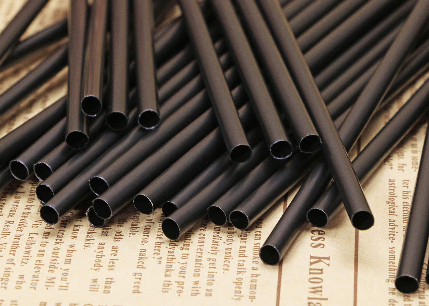 Tupalizy 100PCS Black Plastic Straws Drinking Coffee Stirrers for Wedding Coffee Sip Stir Sticks for Cocktail Tea Chocolate Hot Water Cold Drinks Cups Travel Mugs Crafts Home Bars, 5.12 inch