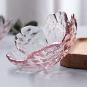 Sdeetesamjun Pink Glass Bowls Set of 4, Trifle Bowl Small Dipping Sauce Cups- Japanese Sakura Flower Cherry Blossom Shaped Bowl Decorative Bowl For Side Dishes, Ice Cream, Pudding, Custard, Dessert