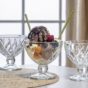 Red Co. Classic Footed Dessert Cups, Premium Crystal Clear Glass Ice Cream Bowls - Perfect for Parfait Fruit Salad or Pudding, Set of 6, 9 OZ