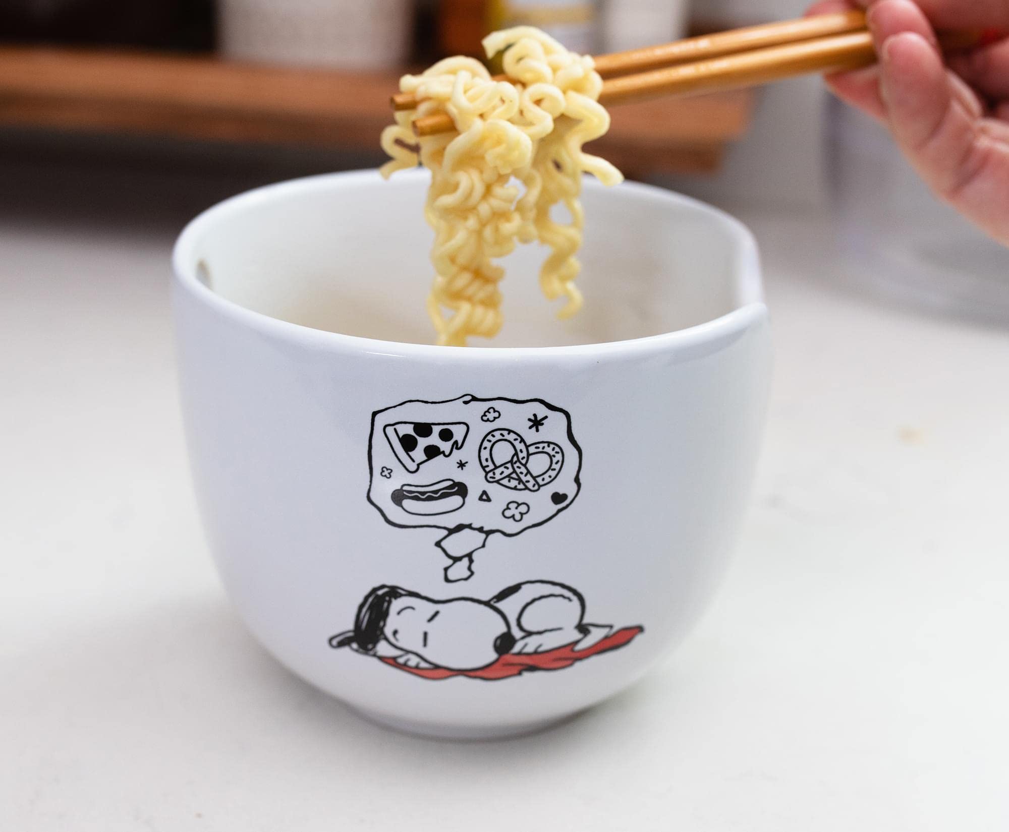 Peanuts "Munch Time" 20-Ounce Ceramic Ramen Bowl and Chopstick Set