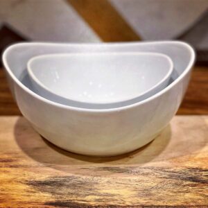 Partito Bella Stackable Porcelain Bowl Set - White Large and Medium Serving Bowls for Cereal, Soup, Noodles or Ice Cream - Made of Pro-Grade Porcelain for Easy Clean Up