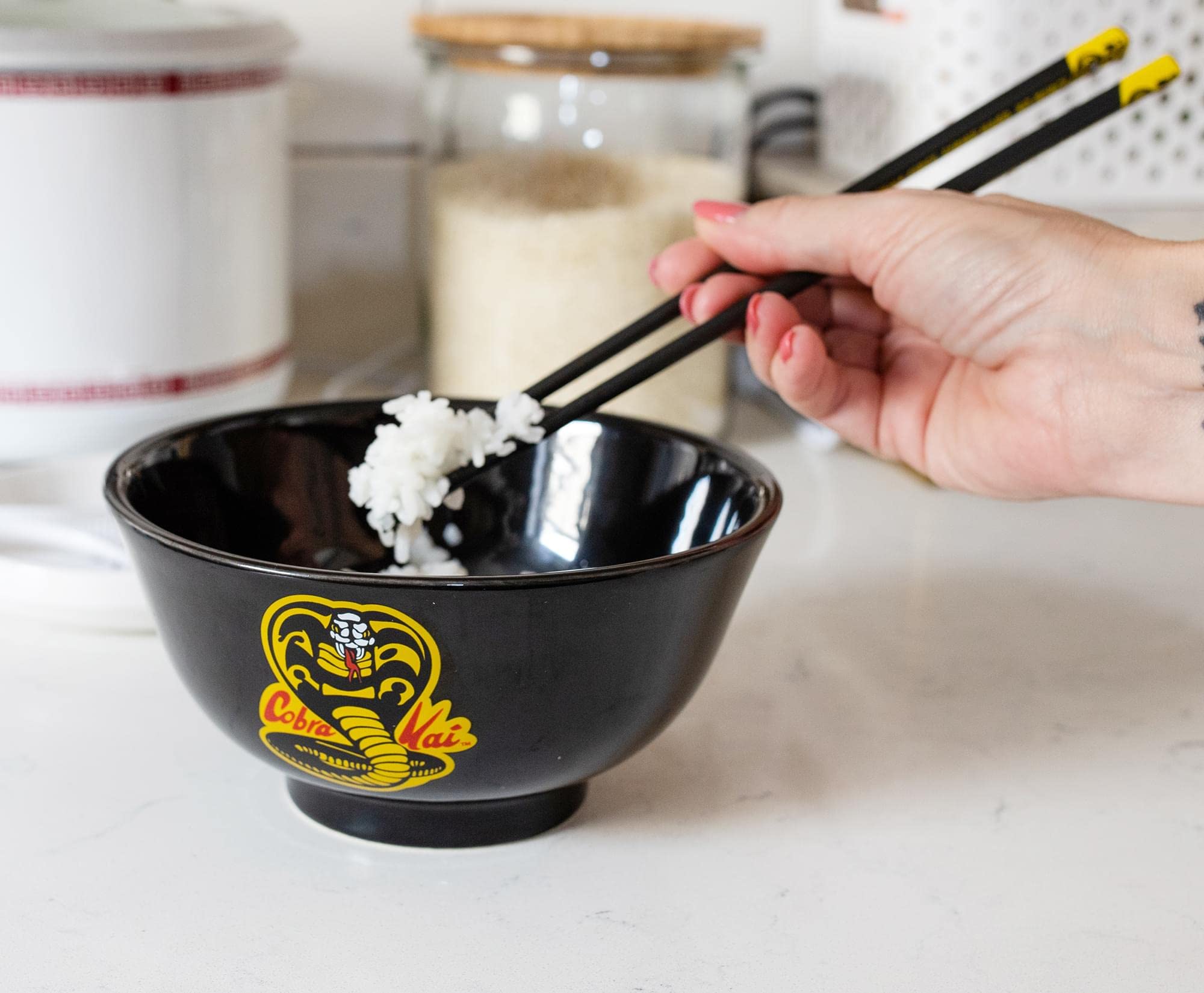 Surreal Entertainment The Karate Kid Cobra Kai and Miyagi-Do 18-Ounce Ramen Bowl Set with Chopsticks