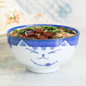 JapanBargain, Japanese Porcelain Bowl Soup Bowl Rice Bowl Udon Bowl Ramen Noodle Soup Bowl Cereal Bowl Made in Japan, Blue Smiling Cat Maneki Neko Pattern (1, Bowl 5-inch) Product Name