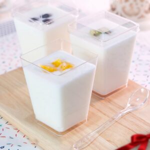 Qicfrk 50 Pack Clear Plastic Dessert Cups ​5 oz Parfait Cups with Lids Disposable Mini Square Cup Shooter Cup Dessert Shooters Lids Appetizer Cups for Puddings,Ice Cream