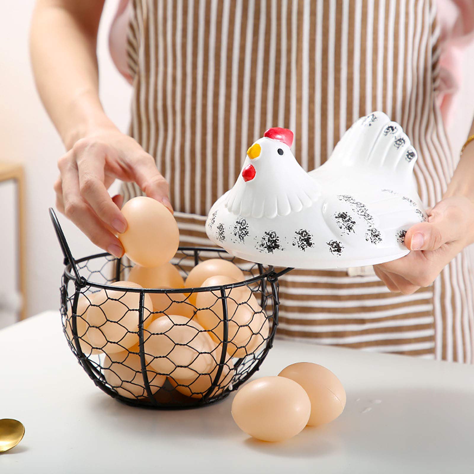 Qube Eggs Basket,Eggs Storage Iron Basket with Ceramic Chicken Lid, Metal Wire Hen Egg Basket Container,Eggs Holder Box for Storing Fruits, Vegetables (White), 20 x 15 x 7.3 cm