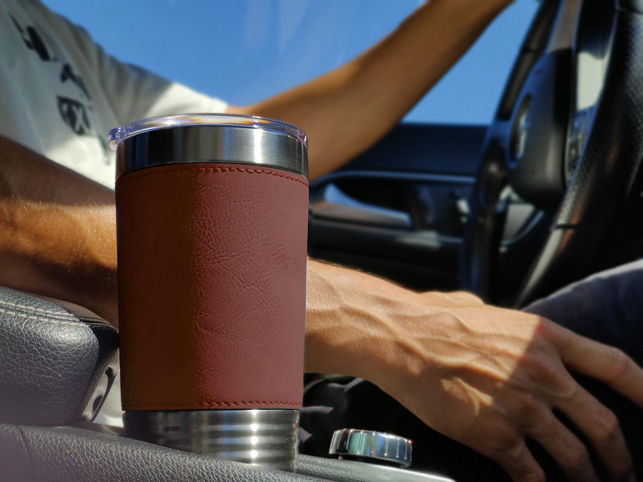 LaserGram 20oz Vacuum Insulated Tumbler Mug, Hecho en San Luis Potosi, Personalized Engraving Included (Faux Leather, Dark Brown)