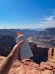 the amarok bottle cooler (off white, fits all 20oz bottles and more)