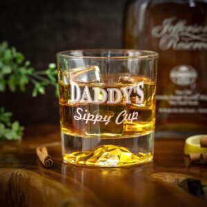 COOL STONES Daddy's Sippy Cup Whiskey Glass and Whiskey Socks for Dad - Whiskey Socks - New Dad and Old Dad - Gift Set for Men - Funny Engraved Scotch Glass and Fun Socks (Cup & Socks)