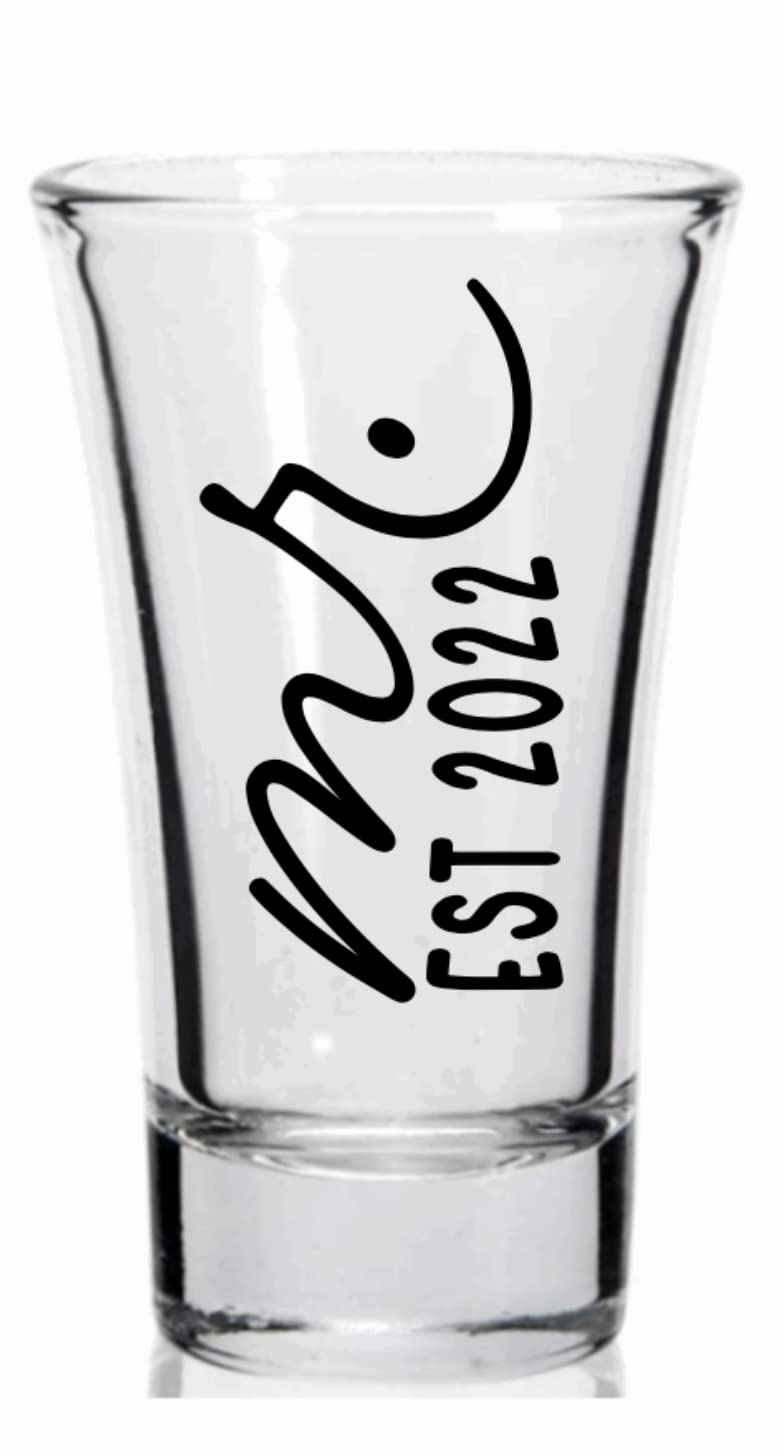 Mr. and Mrs. Est 2022 Shot Glasses Bride and Groom Shot Glasses Wedding Shot Glasses 2oz Shot Glasses Set of Two Mr. and Mrs. Engagement Present Wedding Shot Glasses | Bridal Shower Gift | Jemley