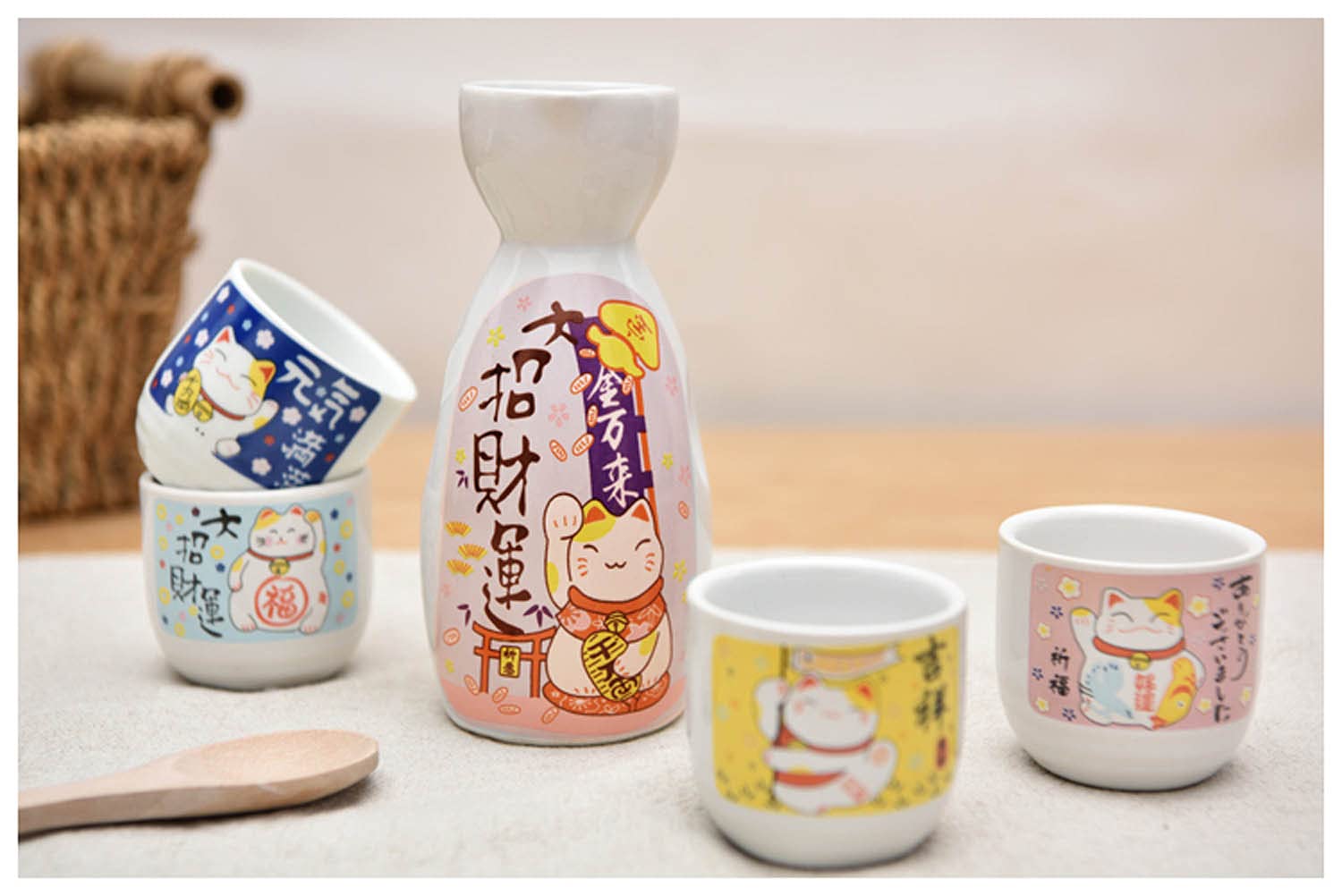 Japanese Maneki Neko Ceramic Sake Set ~ 5 Piece Sake Set (Included 1 TOKKURI Bottle 200ml and 4 OCHOKO Cups) with Cute Japanese Lucky Fortune Cat Pattern