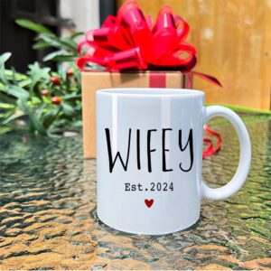 Dnuiyses Hubby & Wifey Est 2024 Coffee Mugs Set of 2, Bride Groom Mug Set, Wedding Gift to Give, Couples Birthday Christmas Coffee Mug Newlywed Coffee Mugs Gift Set, Mr & Mrs Bridal Shower Gift-38