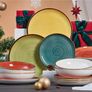 ONEMORE Porcelain Plates Set 10.5 inch Large Dinner Plates for Salad Dessert Ceramic Serving Plate Set of 4, Microwave and Dishwasher Safe