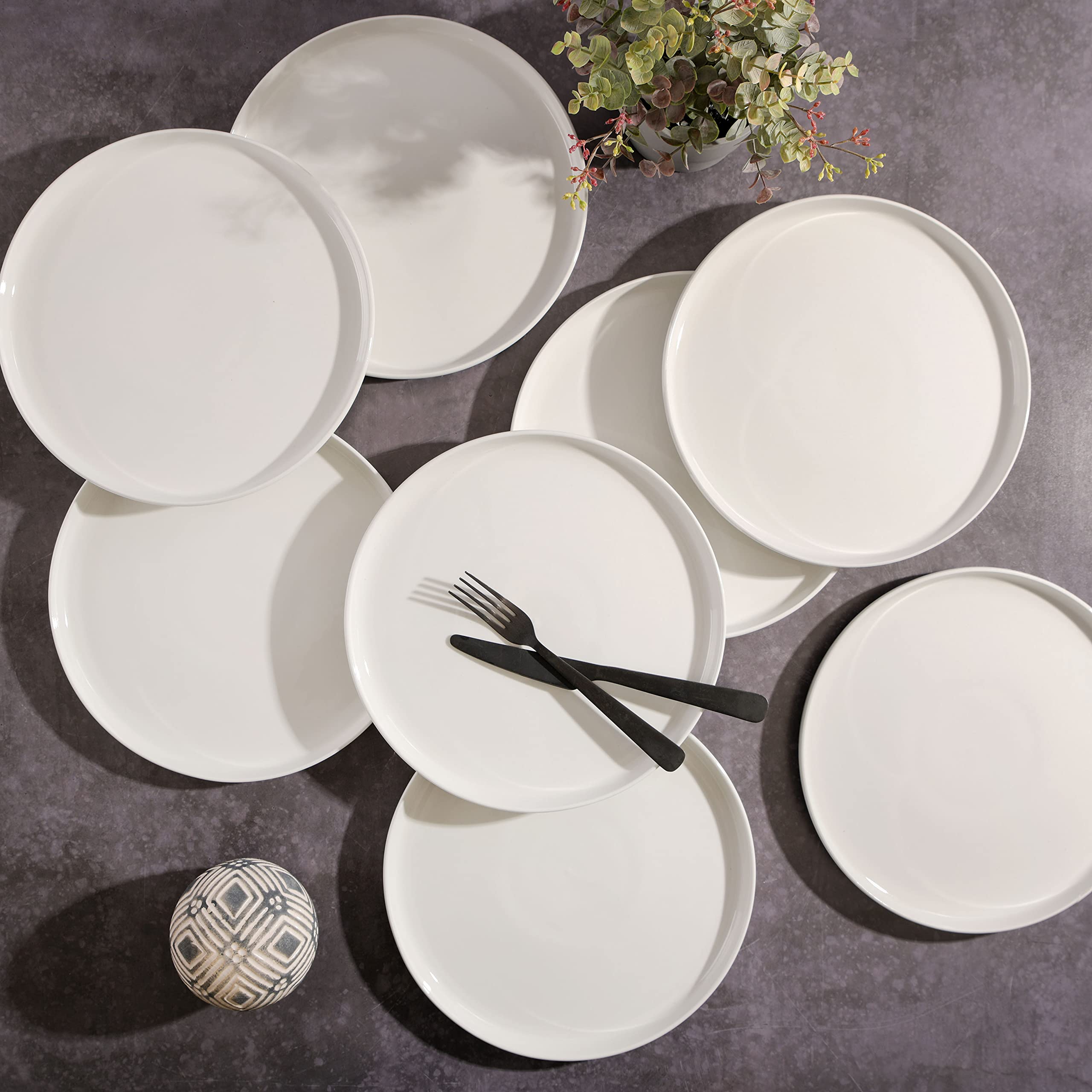 Gibson Home Oslo 8-Piece Porcelain Chip and Scratch Resistant Dinner Plate Set, White