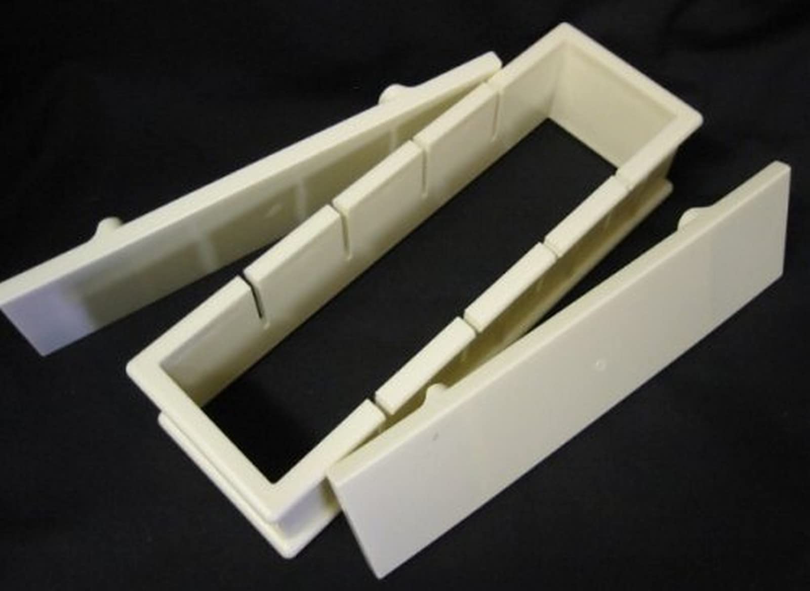 JapanBargain 3254x2, Set of 2 Japanese Plastic Oshizushi Press Sushi Box Mold Maker Oshizushihako