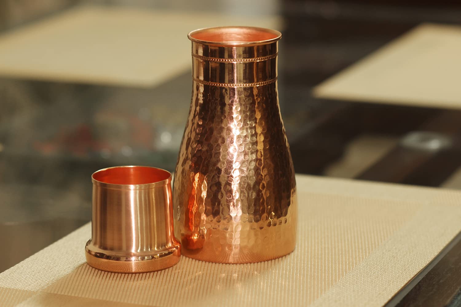 Pure Copper Hammered Design Pitchers And Bedside Carafes With Tumbler Water Bottle Storage With Lid