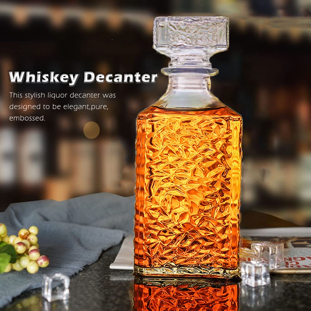 Bunhut Whiskey Decanter with Airtight Geometric Stopper,32oz Liquor Decanter,Glass Decanter,Diaphanous Liquor Bottle,Decanter with Airtight Lid for Whiskey,Vodka,Bourbon,Scotch,Brandy,Wine