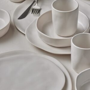 stone by mercer project hekonda stoneware 16-piece dinnerware set, beige