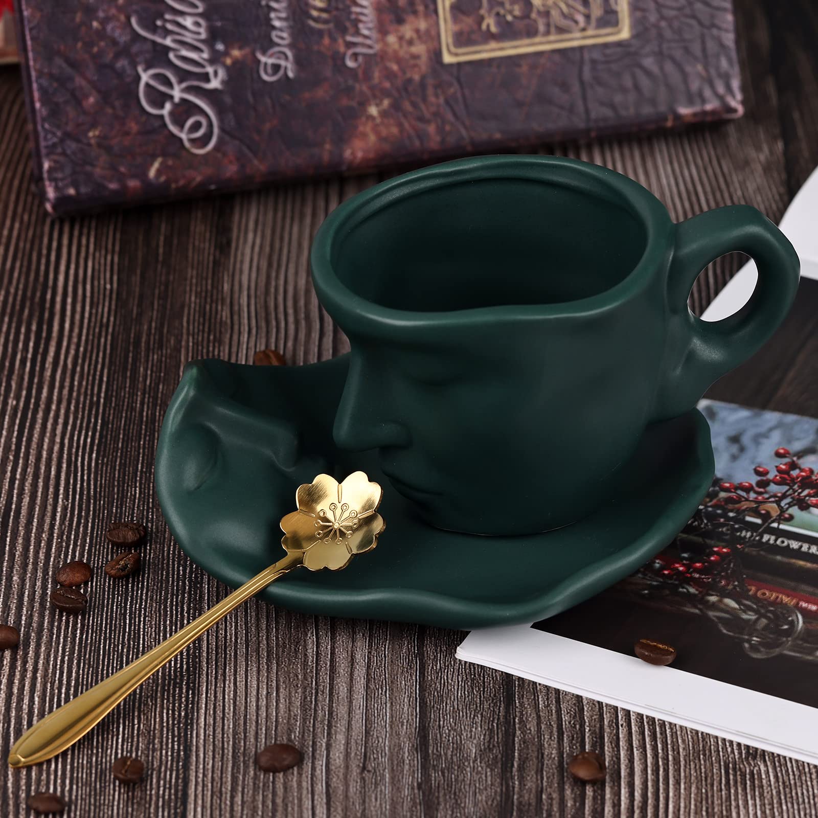 Green tea cup and saucer set Ceramic kissing couple coffee mug set with spoon face coffee cup Unique teacup and saucer Valentine's Day Christmas creative gift