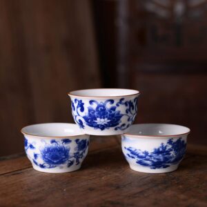 Woonsoon Chinese Handmade Kungfu Tea Cup 60 ml,Bone China Blue and White Tea Cups Set of 3,Ceramic Tea Mugs Without Handles,Best Gift