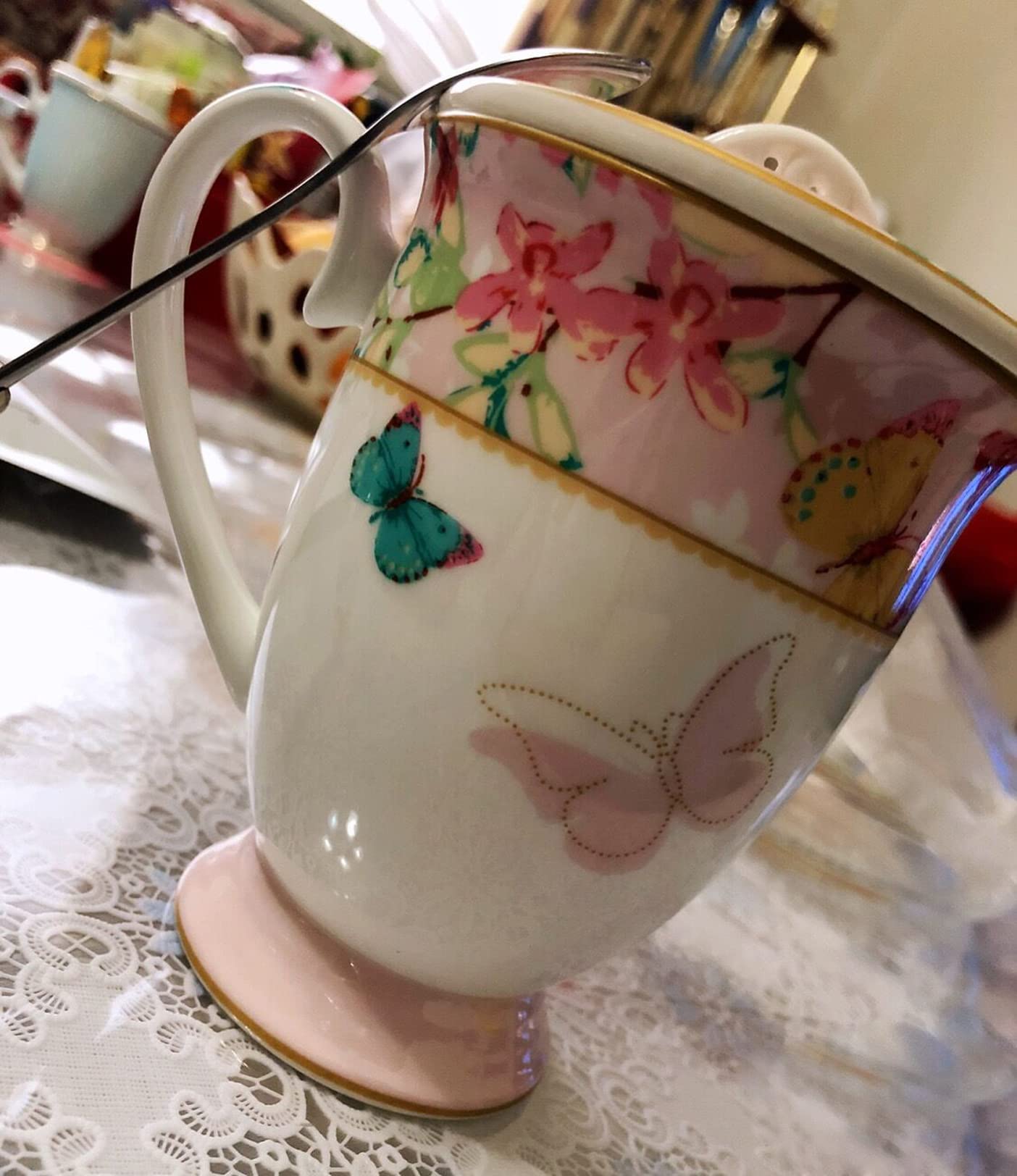 YBK Tech Euro Style Porcelain Tea Cup Coffee Mug with Lid for Breakfast Home Kitchen (((Butterflies Pattern) (Pink)))