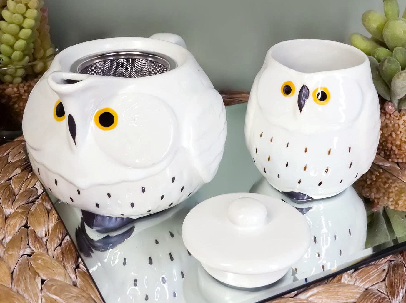 Ebros Gift Whimsical White Fat Snow Owl Ceramic 16oz Tea Pot With 2 Cups Set With Stainless Steel Strainer As Teapots And Teacups Home Decor Of Owls Owlet Nocturnal Bird