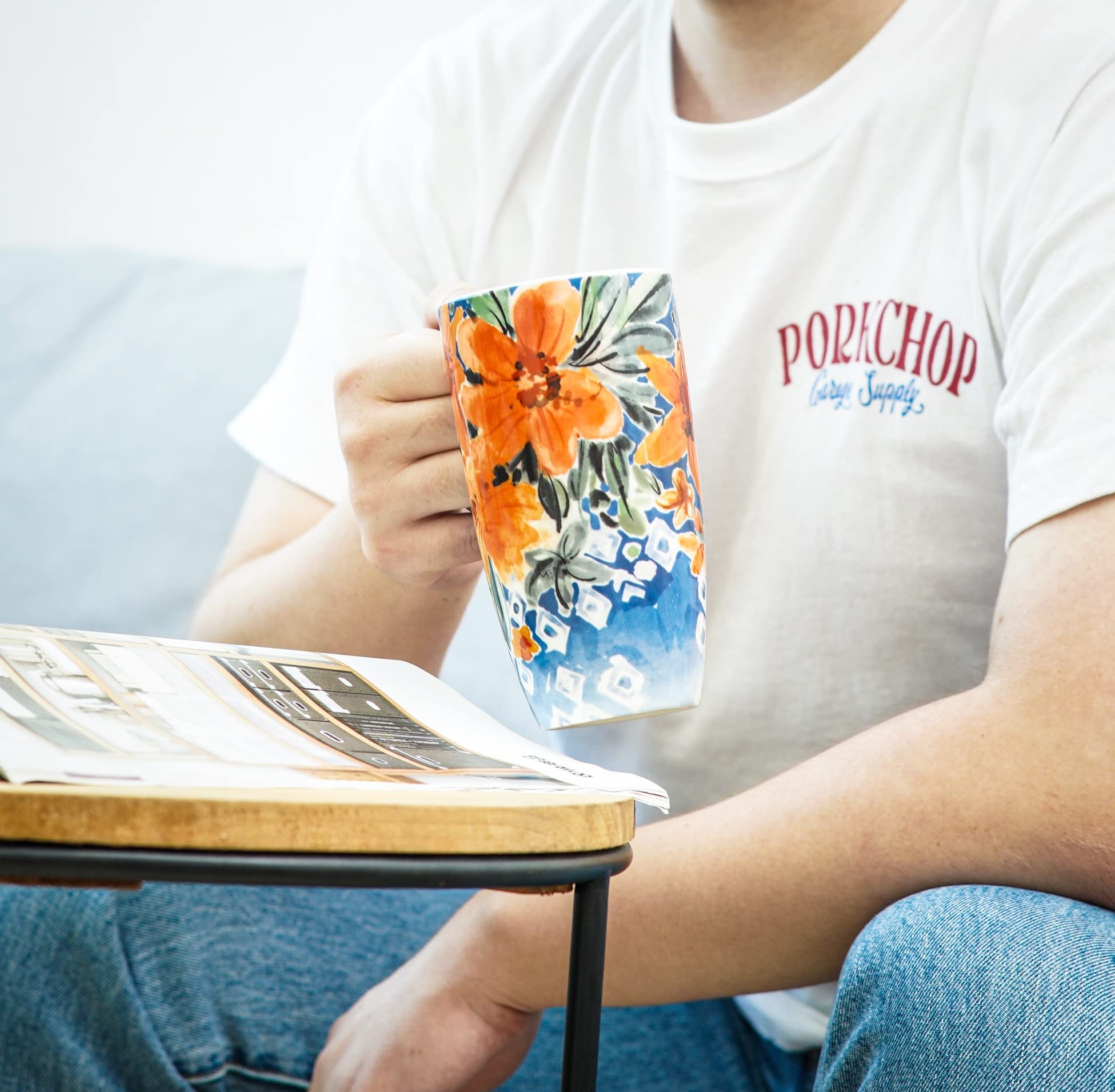 Topadorn Ceramic Coffee Mug Travel Cup Gift with Lid 17oz., Porcelain Tall Tea Cup with Handle for Home & Office, Orange Flower Art Pattern Mug in Gift Box, 6.5" H