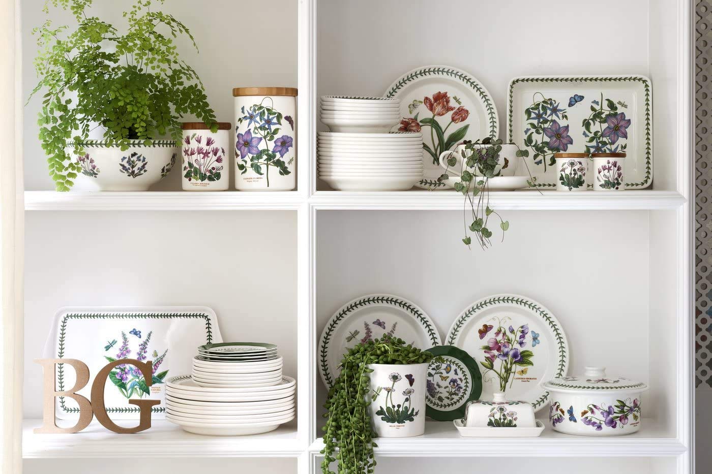 Portmeirion Botanic Garden Collection | 3 Piece Completer Set | 11-Inch Baking Dish, 3-Pint Casserole Dish, 15-Inch Oval Serving Dish | Made from Porcelain | Dishwasher and Oven Safe