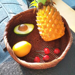 AMOLOLO Handmade Rattan Round Fruit Basket Food Storage Bowls Kitchen Organizer Snack Serving Bowl 10 Inch Wavy Edge Circle Tray Basket with 3” Deep Wall, Dark Brown Décor Display Tray Bowl, M