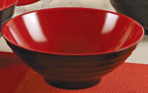 yanco cr-566 black and red two-tone noodle bowl, 24 oz capacity, 2.5" height, 6.75" diameter, melamine, black/red color, pack of 48