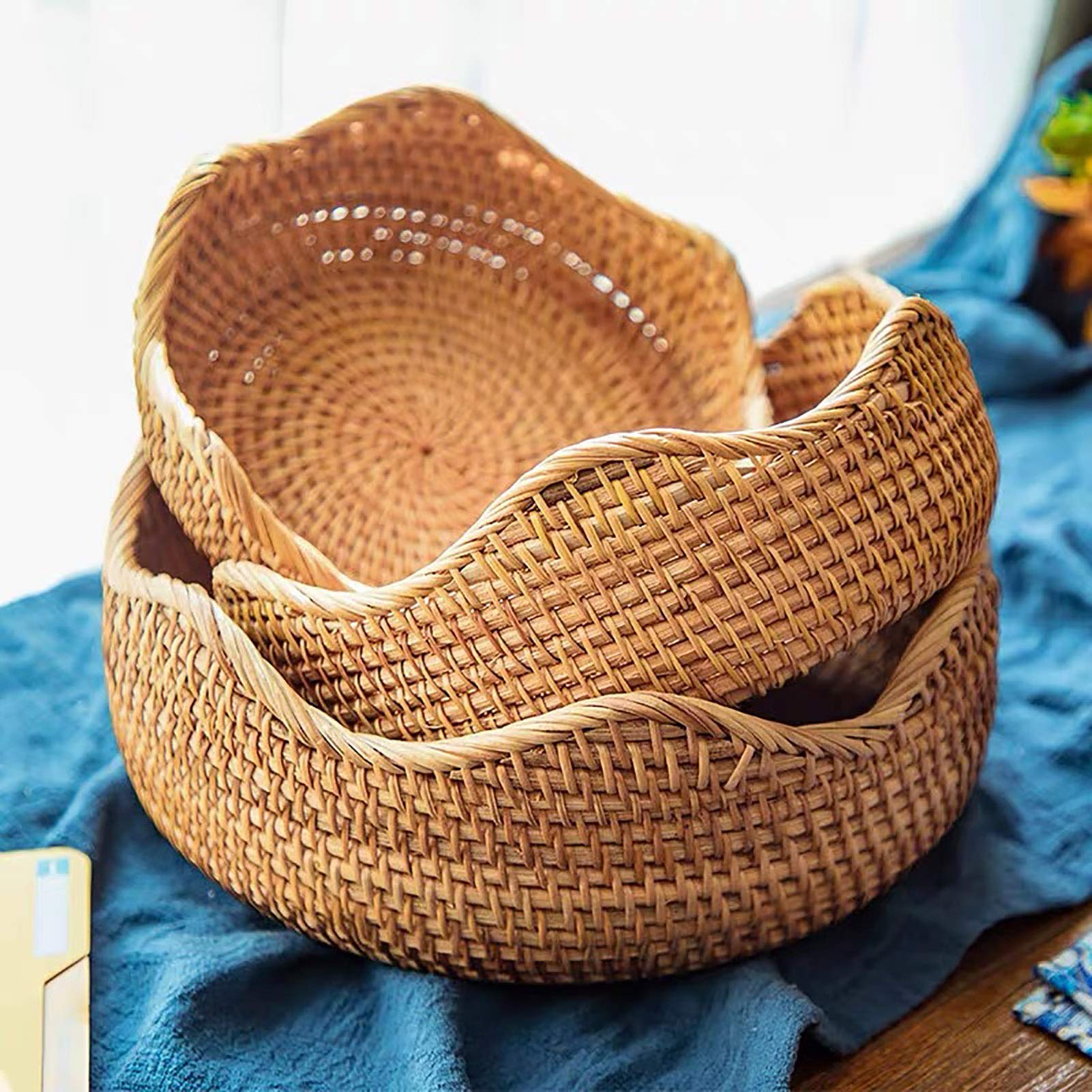 Meideli Rattan Woven Storage Baske,Round Fruit Snack Basket,Large Decorative Bowl Basket for Home,Fruit and Vegetables Tray Holder,Bread Baskets,Food Baskets Woven S