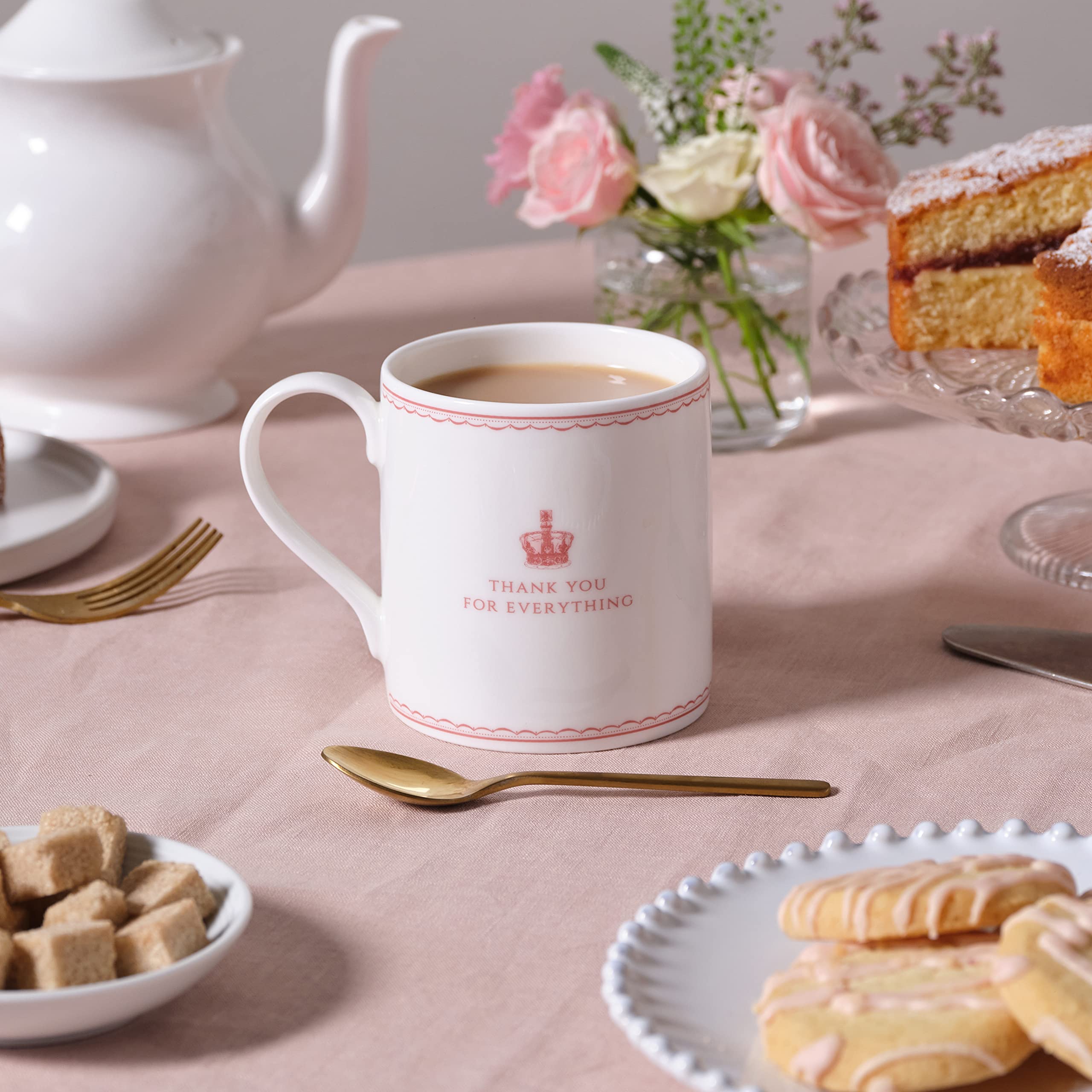 Victoria Eggs Queen Elizabeth Commemorative Tea Cup | Bone China Mugs | London Souvenirs & British Gifts | Tea Cup Set | Small Tea Cups & Aesthetic Mugs | London Souvenirs Gifts | Small Coffee Mug