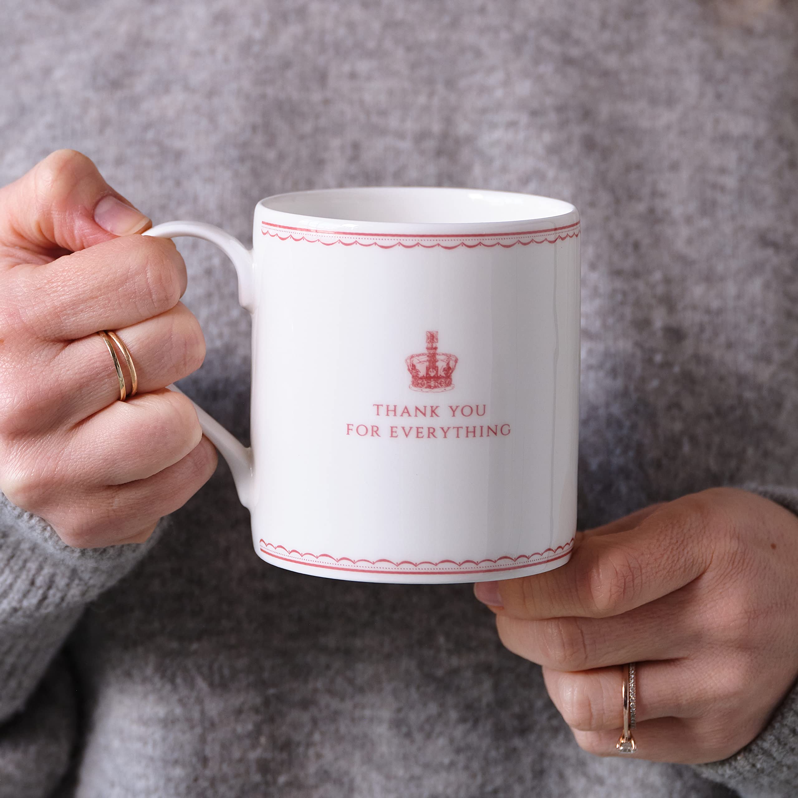 Victoria Eggs Queen Elizabeth Commemorative Tea Cup | Bone China Mugs | London Souvenirs & British Gifts | Tea Cup Set | Small Tea Cups & Aesthetic Mugs | London Souvenirs Gifts | Small Coffee Mug